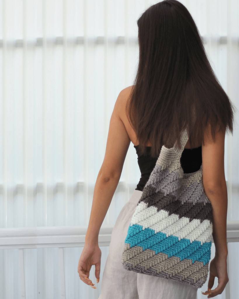 PARIS Bag - Crochet Pattern - The Easy Design