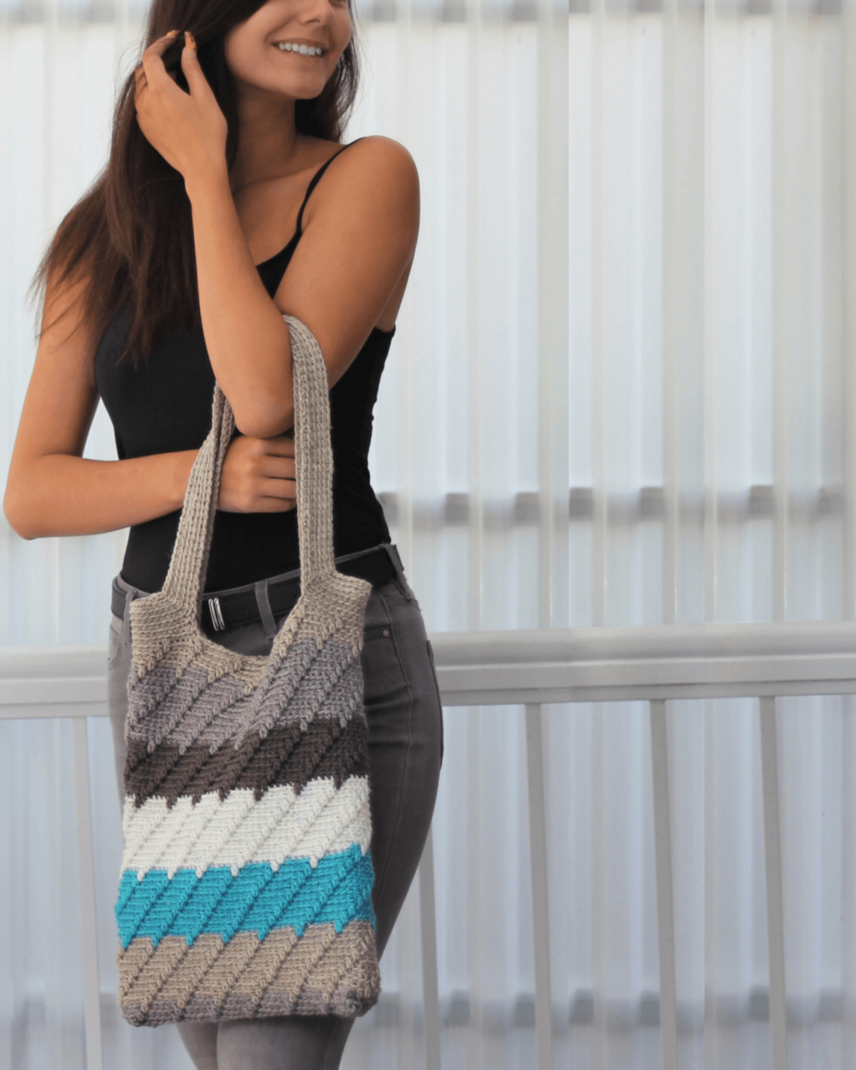 PARIS Bag - Crochet Pattern - The Easy Design