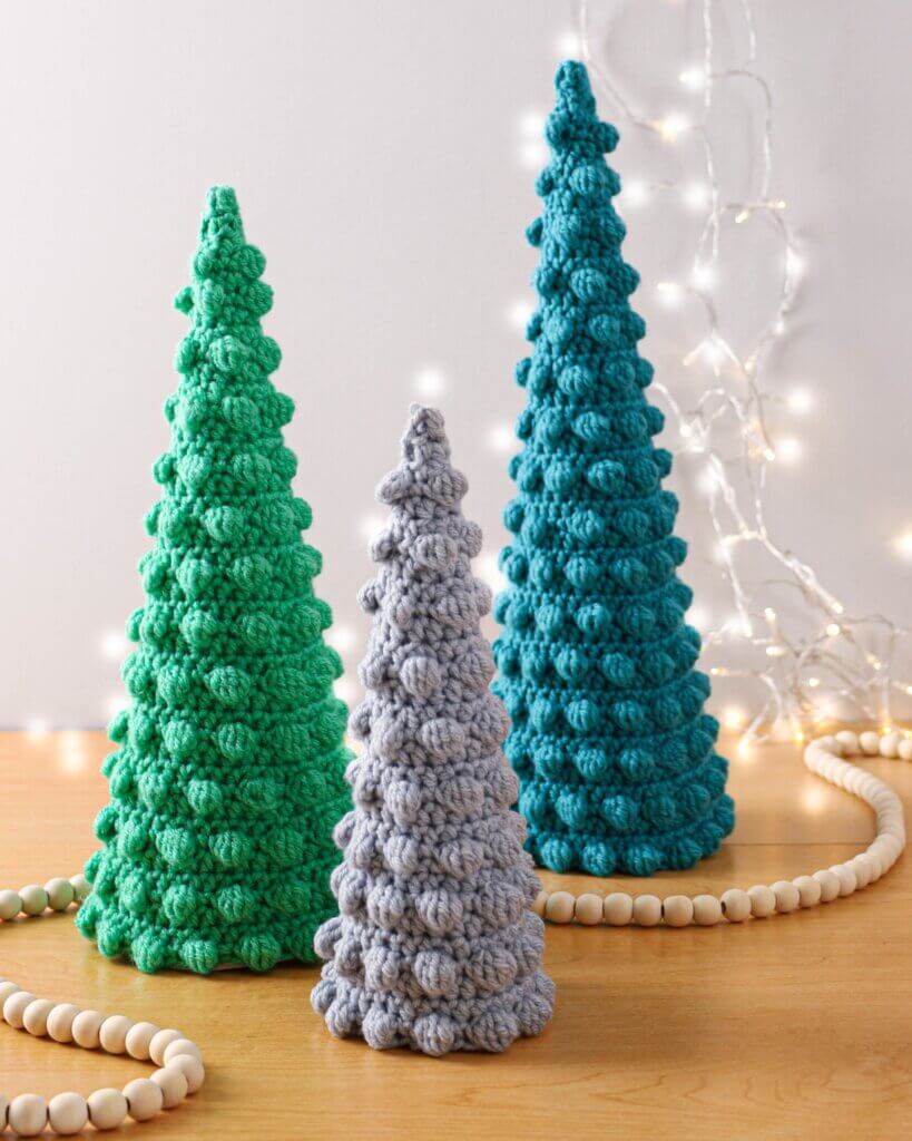 Bobble Christmas Tree - Crochet pattern - The Easy Design